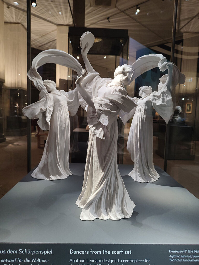 Göttinnen des Jugendstils /// Ausstellung in Karlsruhe – All About Rohmy